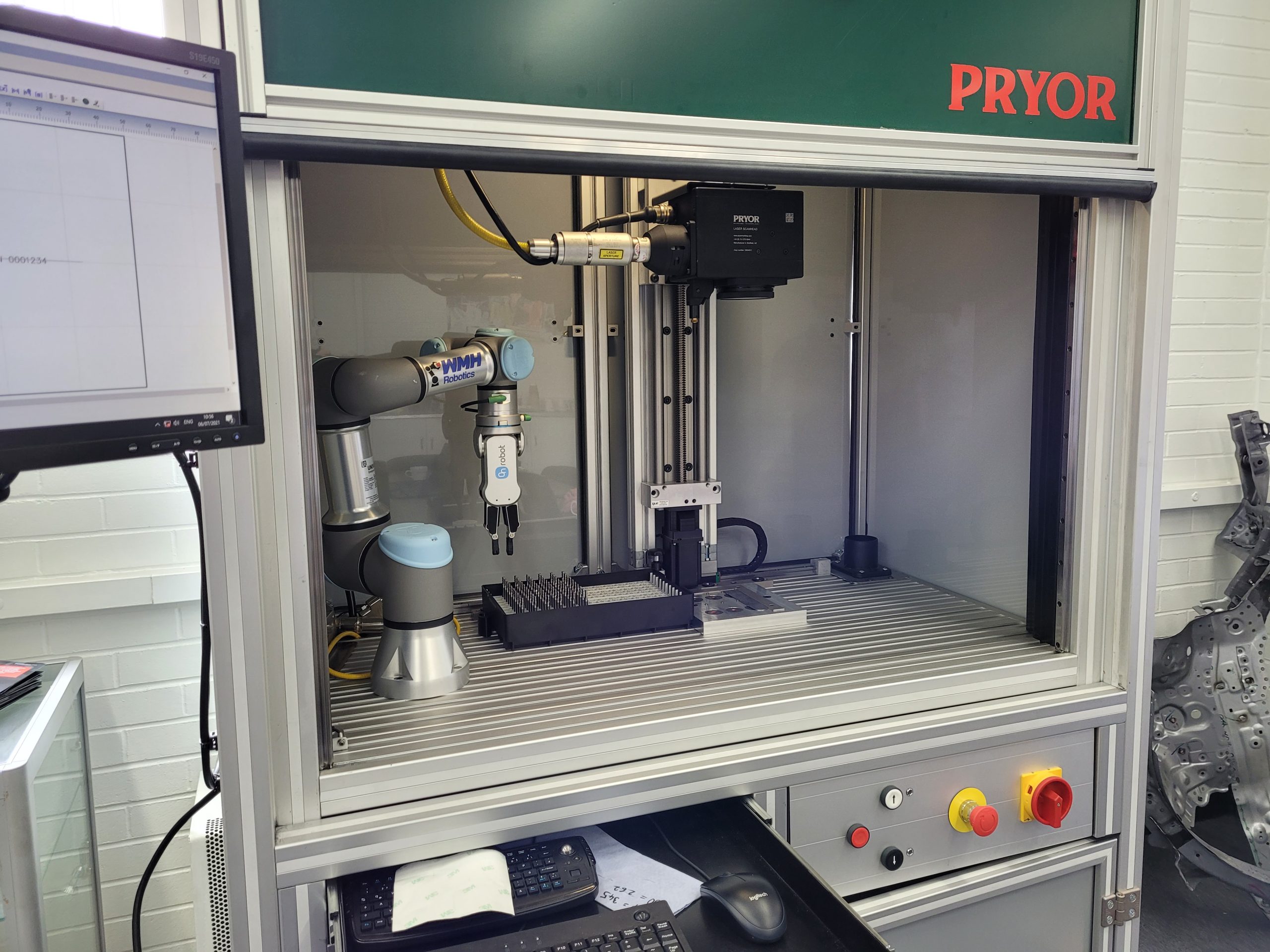 Custom Workstations AH - Pryor Solutions